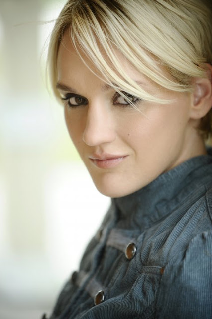 An Interview With Indie Star: Melanie Robel | Raz's Midnight Macabre