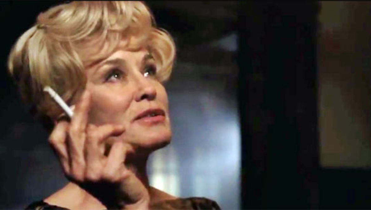Icon Of The Month: Jessica Lange | Raz's Midnight Macabre