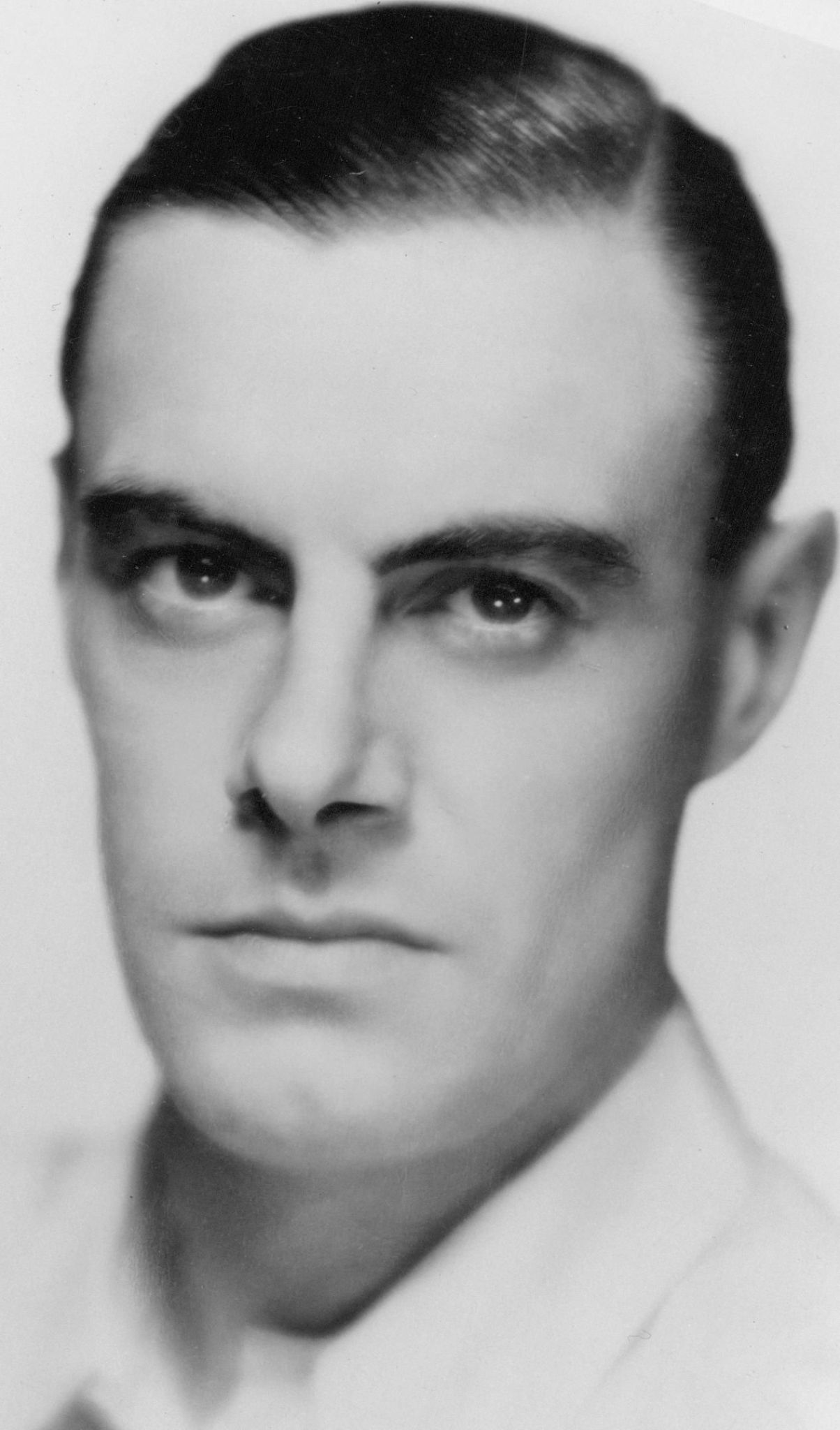 Icon Of The Month: Colin Clive | Raz's Midnight Macabre